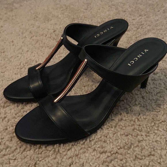 Vincci | Shoes | Nwot Vincci Size 8 Faux Leather Heels With Gold Accent ...